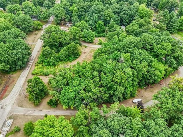 W Parklane Ln, White Cloud, MI 49349