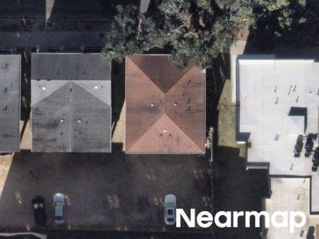 W Pensacola St