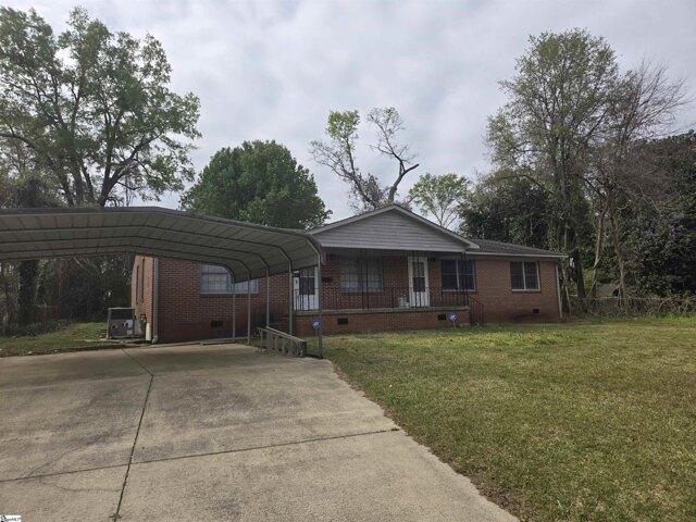 W Pitts St, Clinton, Home For Sale