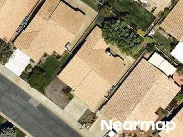 W Plain Field Dr