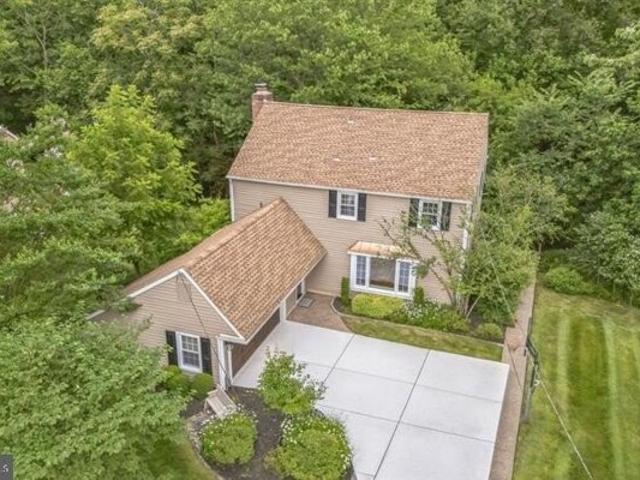 W Point Dr, Cherry Hill, Home For Sale