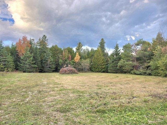 W Portage St, Saint Ignace, MI 49781