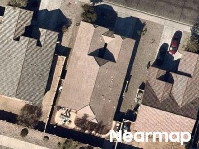 W Primrose Ln