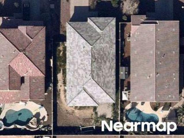 W Raymond St