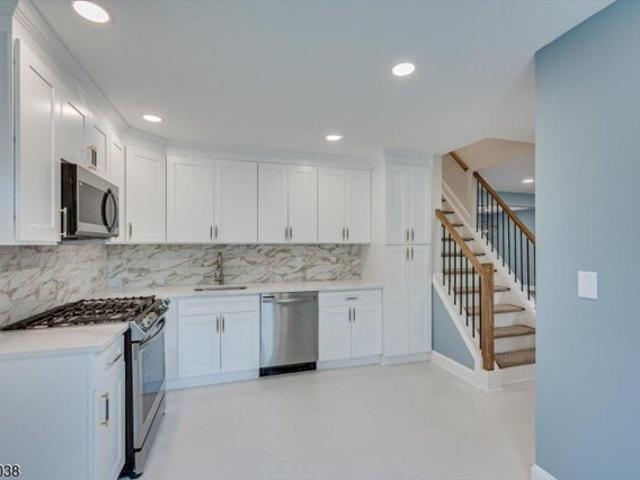 W Rd Ave, Roselle, Home For Sale