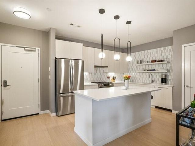 W Rd St Apt,boston, Condo For Sale