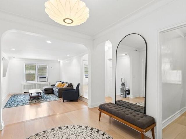 W Rd St Apt E, Manhattan, Condo For Sale