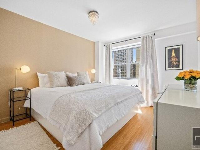 W Rd St Apt K, New York, Condo For Sale