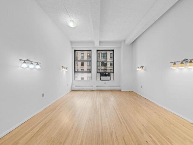 W Rd St Unit Fg, New York, Property For Sale