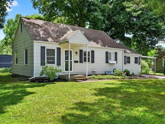 W Rd Ter, Overland Park, Home For Sale