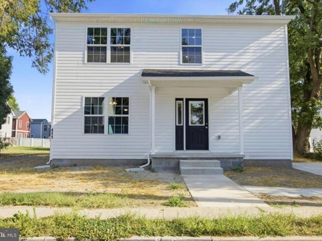 W Reed St, Dover, Home For Sale