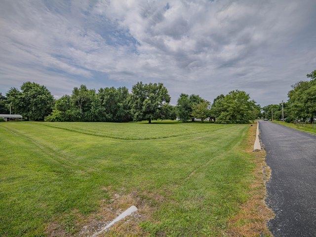 W Reid St, Holliday, MO 65258