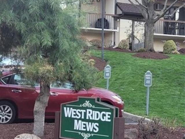 W Ridge Mews Unit D, Wood Ridge, Condo For Sale