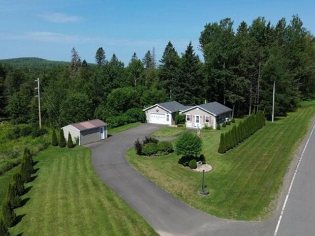 W Ridge Rd, Mars Hill, Home For Sale