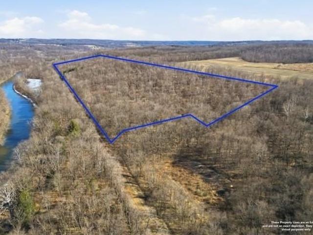W River Rd, Hermitage, PA 16148