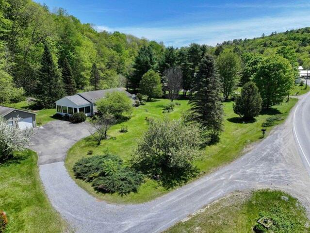W River Rd, Lincoln, Home For Sale