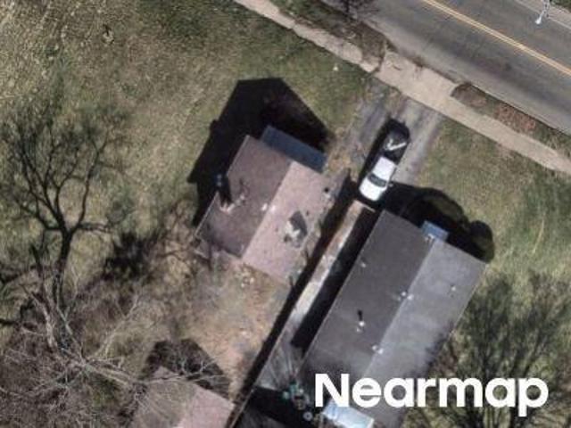 W Riverview Ave