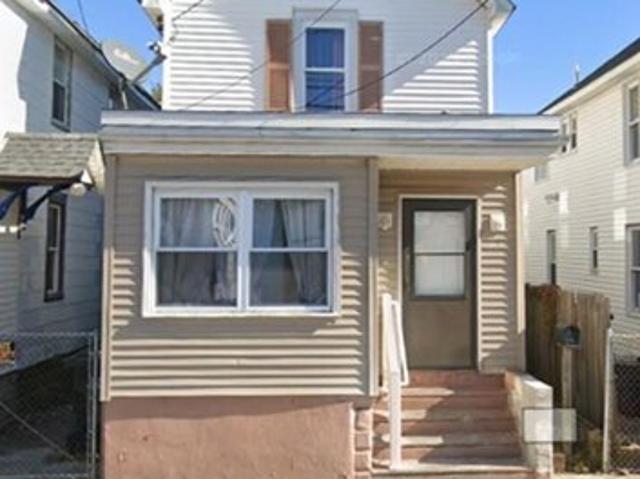 W Roberts Ave, Wildwood, Home For Sale