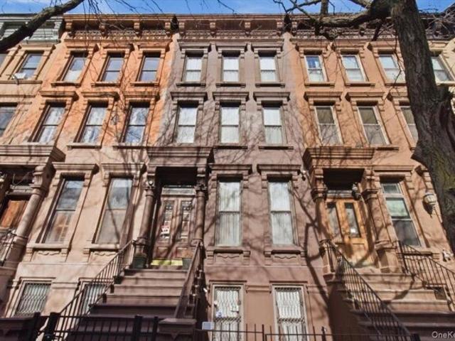 W St St, New York, Home For Sale