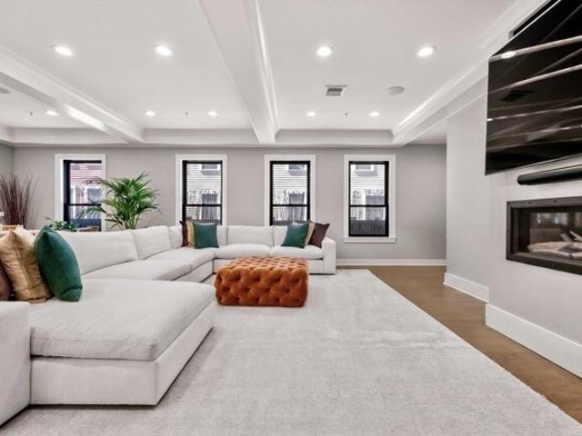 W St St Apt,boston, Condo For Sale