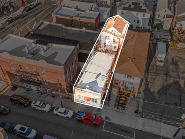 W St St, Bayonne, Home For Sale