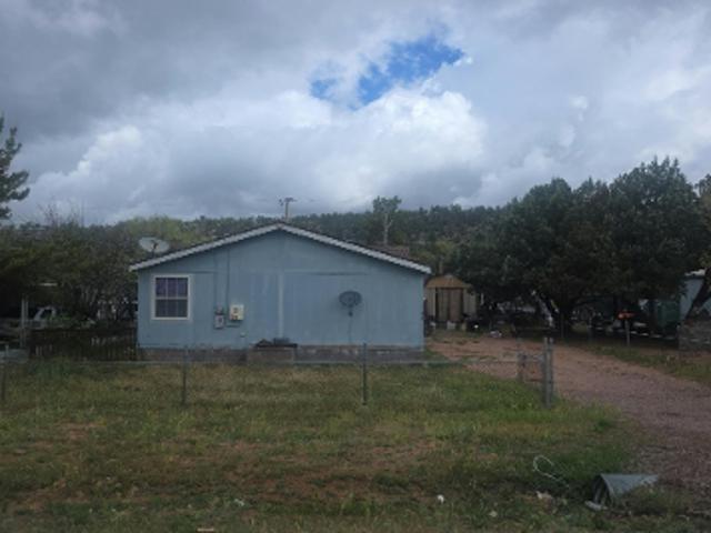 W Saddle Ln