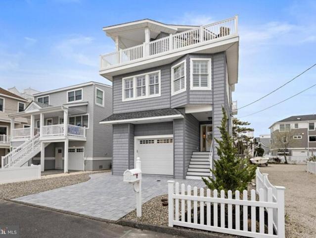 W Sand Dune Ln, Long Beach Township, Home For Sale