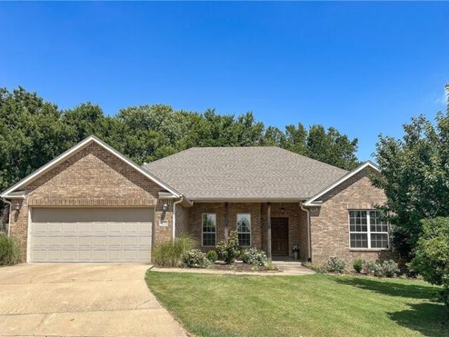 W Sauter Ln, Fayetteville, Home For Sale