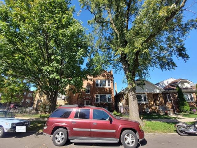 W Schubert Ave