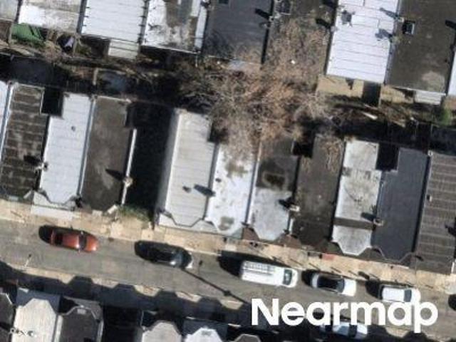 W Seltzer St
