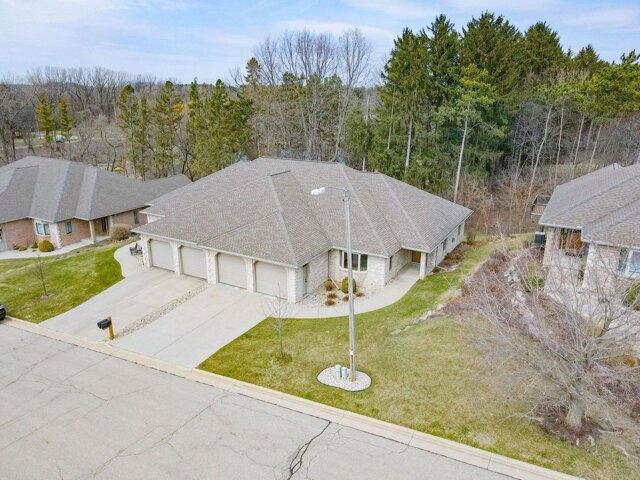 W Sherman Ave, Fort Atkinson, Condo For Sale