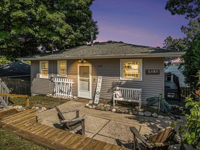 W Shore Dr, Battle Creek, Home For Sale