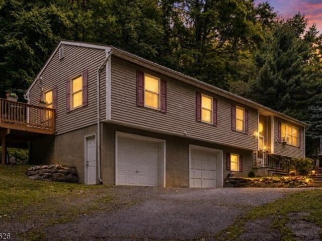 W Shore Dr, Vernon, Home For Sale