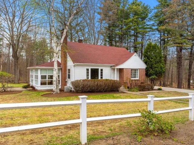 W Shore Rd, Merrimac, Home For Sale