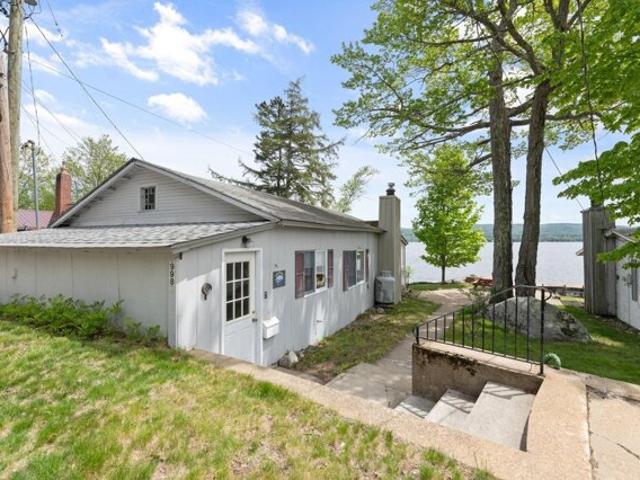 W Shore Rd, Bristol, Home For Sale