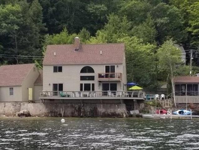 W Shore Rd, Bristol, Home For Sale