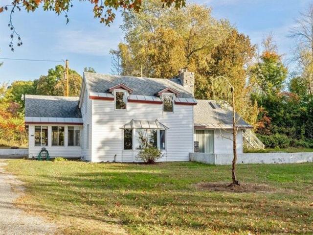 W Shore Rd, Isle La Motte, Home For Sale