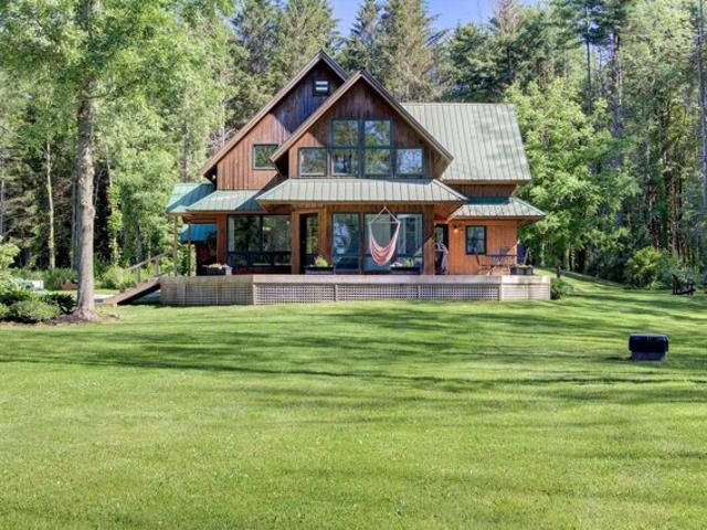 W Shore Rd, South Hero, Home For Sale