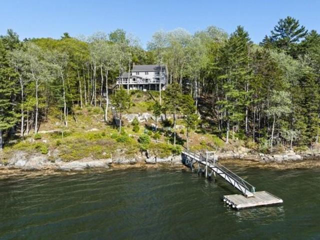 W Side Rd, Boothbay, Home For Sale