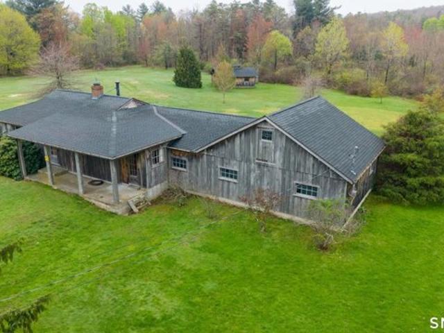 W Side Rd, Goshen, Home For Sale