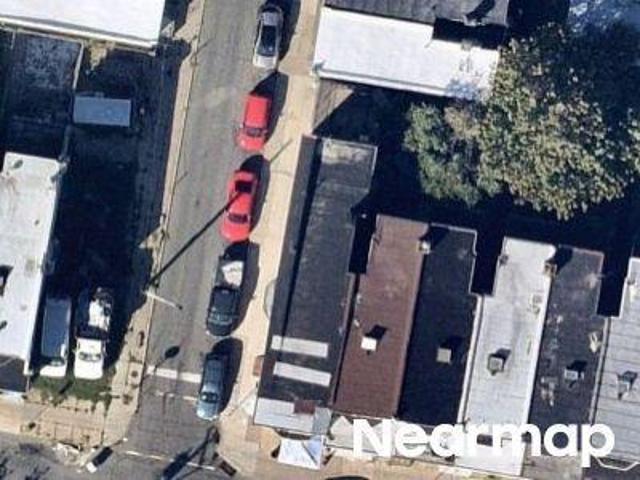 W Somerset St