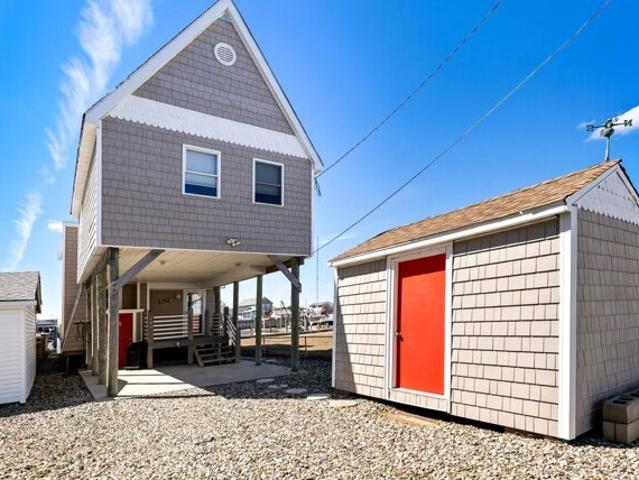 W Th Ave, Wildwood, Home For Sale