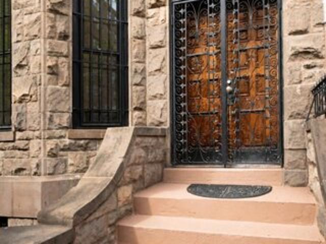 W Th St, Manhattan, Home For Sale