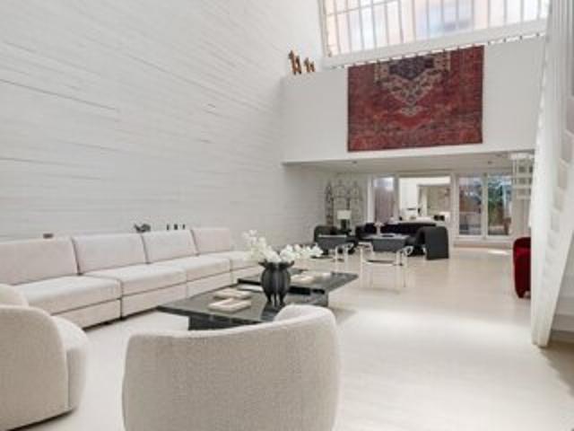 W Th St, Manhattan, Home For Sale