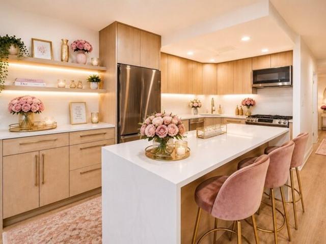 W Th St, New York, Home For Sale
