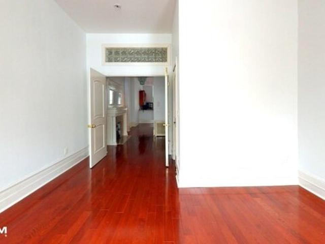 W Th St, New York, Home For Sale