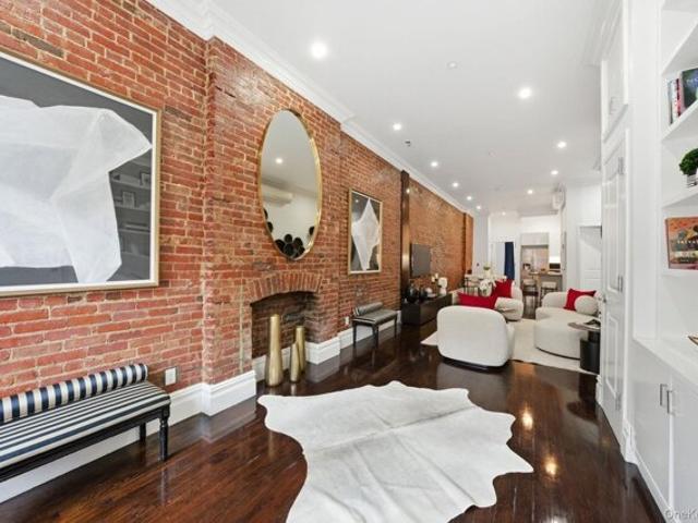 W Th St, New York, Home For Sale