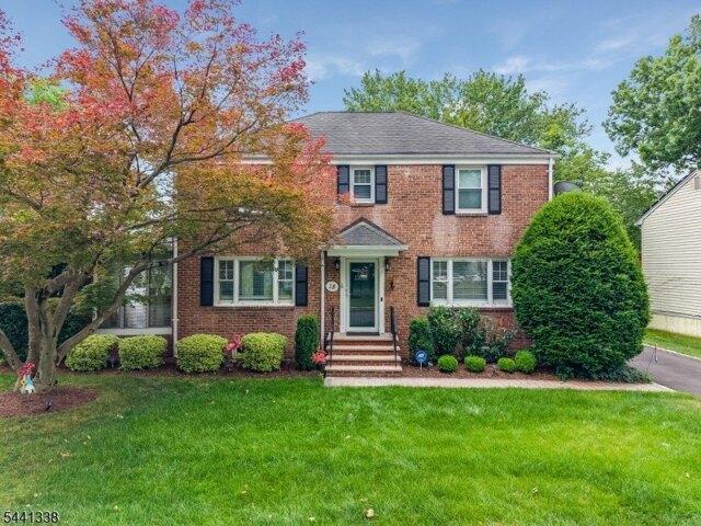 W Th St, New Providence, Home For Sale