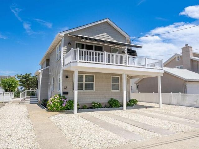 W Th St, Avalon, Home For Sale