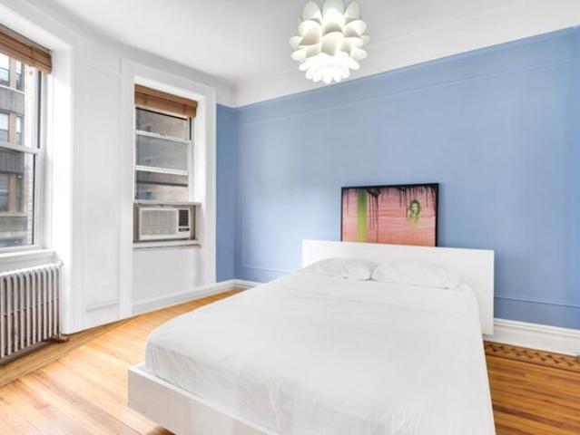 W Th St Apt A, Manhattan, Home For Sale